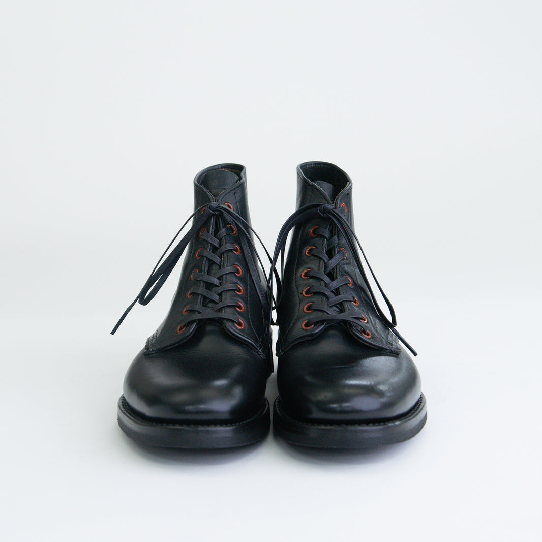 SHOES RADIO
