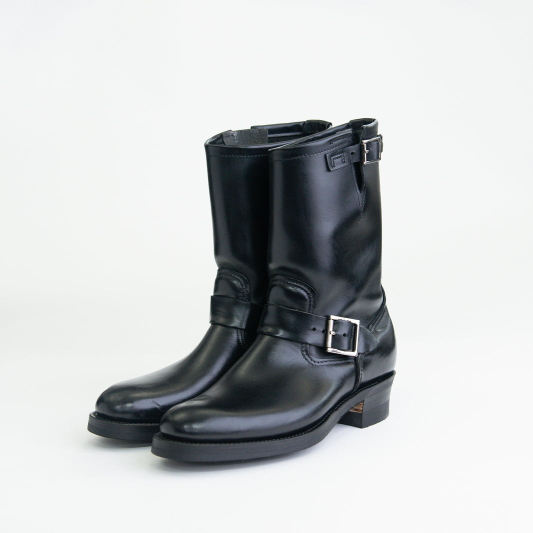 SHOES RADIO